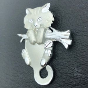Ajc | Jewelry | Ajc Vintage Cat Hanging On Branch Brooch Pin | Poshmark